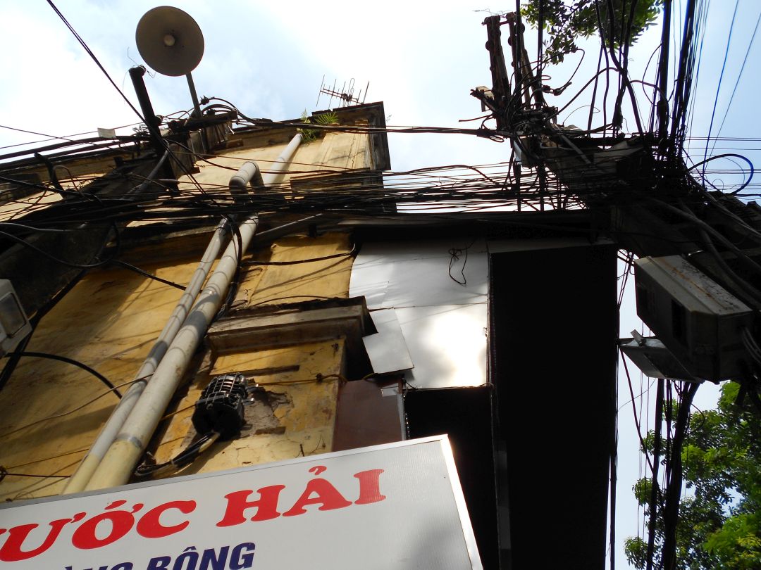 Photo Gallery – Poles 'n' Wires